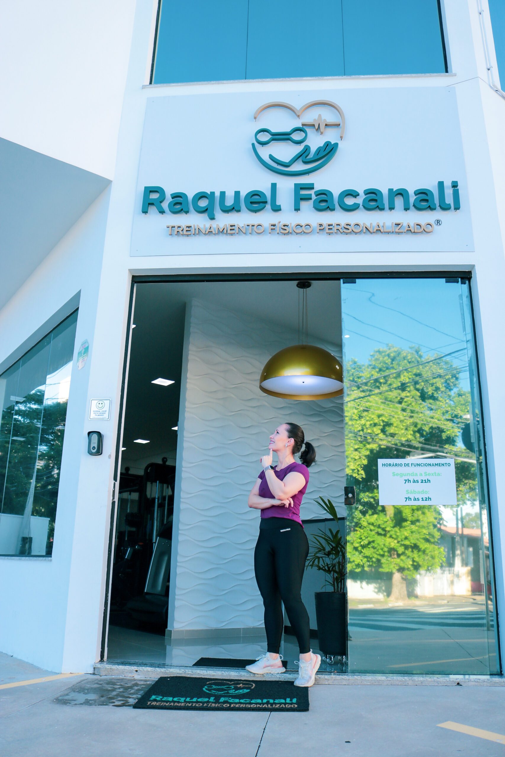 Sobre nós – Raquel Facanali